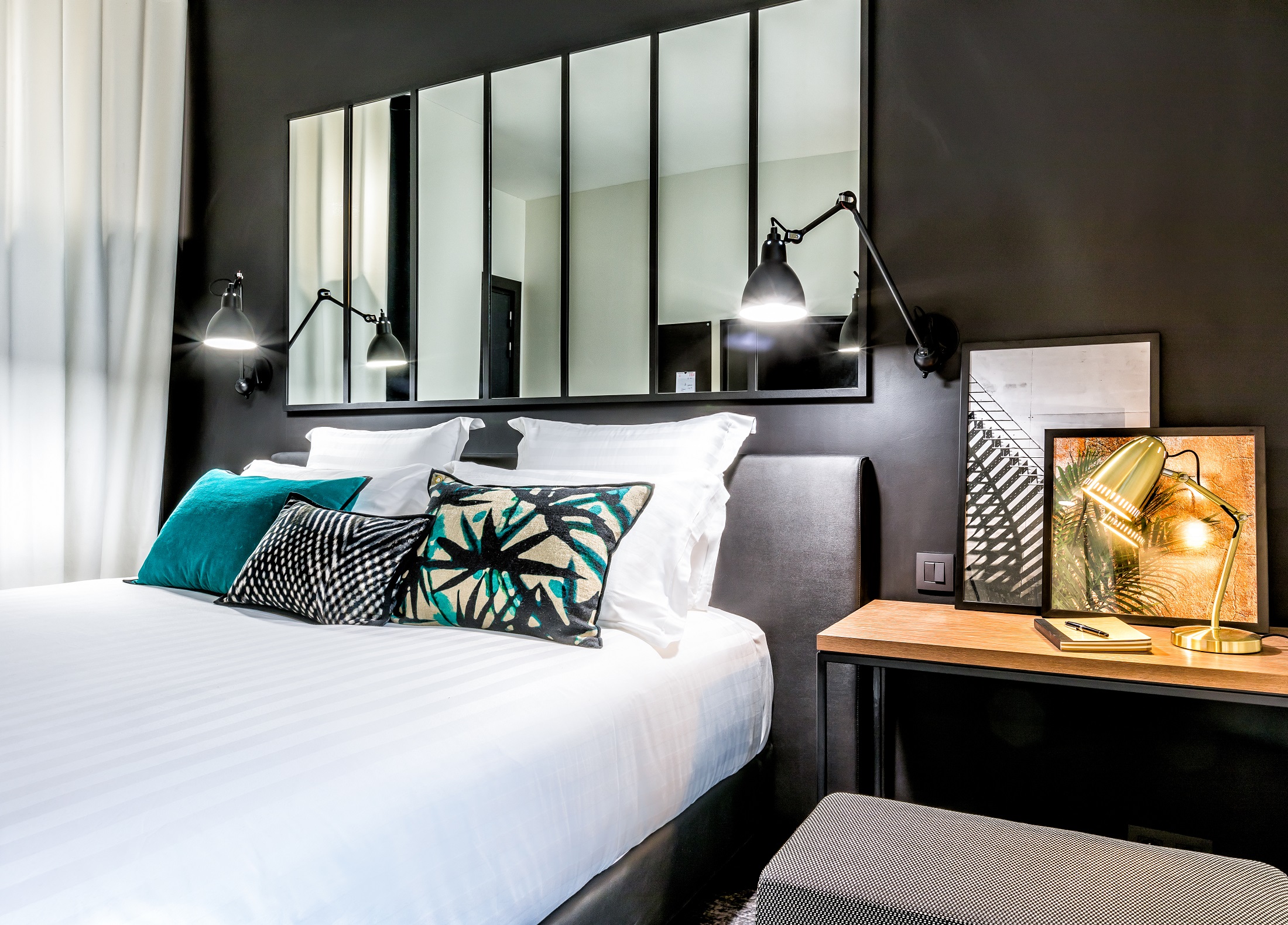 Hôtel LAZ' Spa Urbain - Hôtel 4 étoiles Paris - Saint Lazare - Suitcase ...